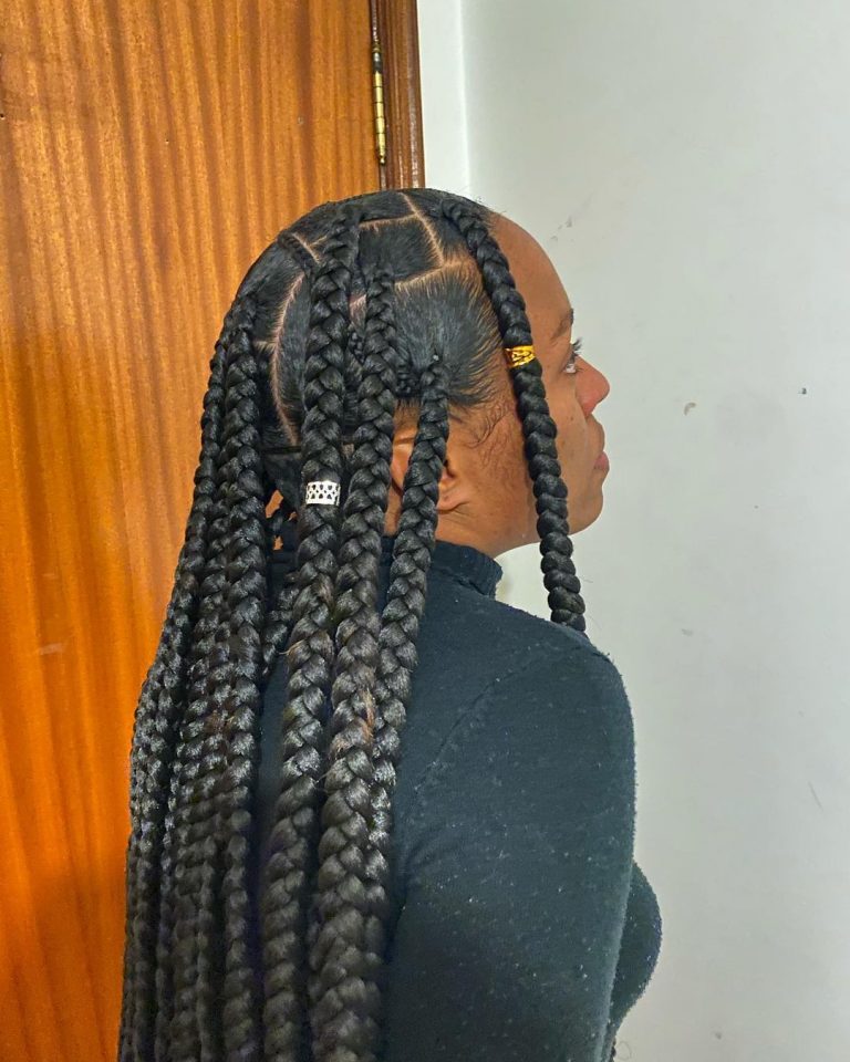 42 Amazing Knotless Braids Styles For The Year | BeautyWayMag