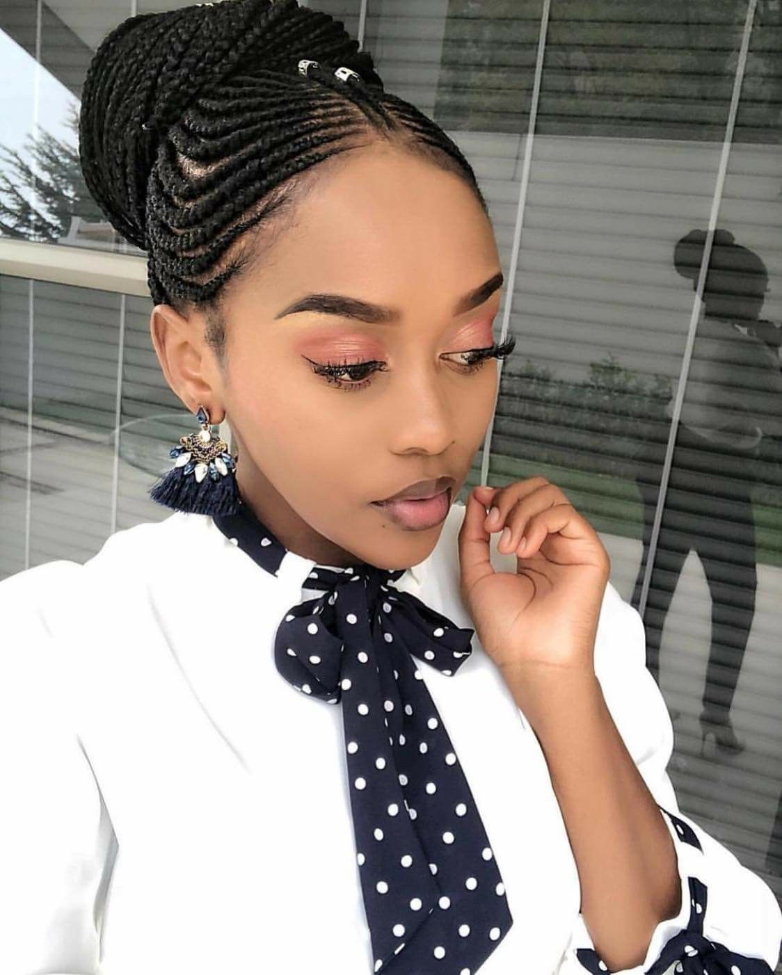 25 Middle Part Tribal Braids Ideas | BeautyWayMag