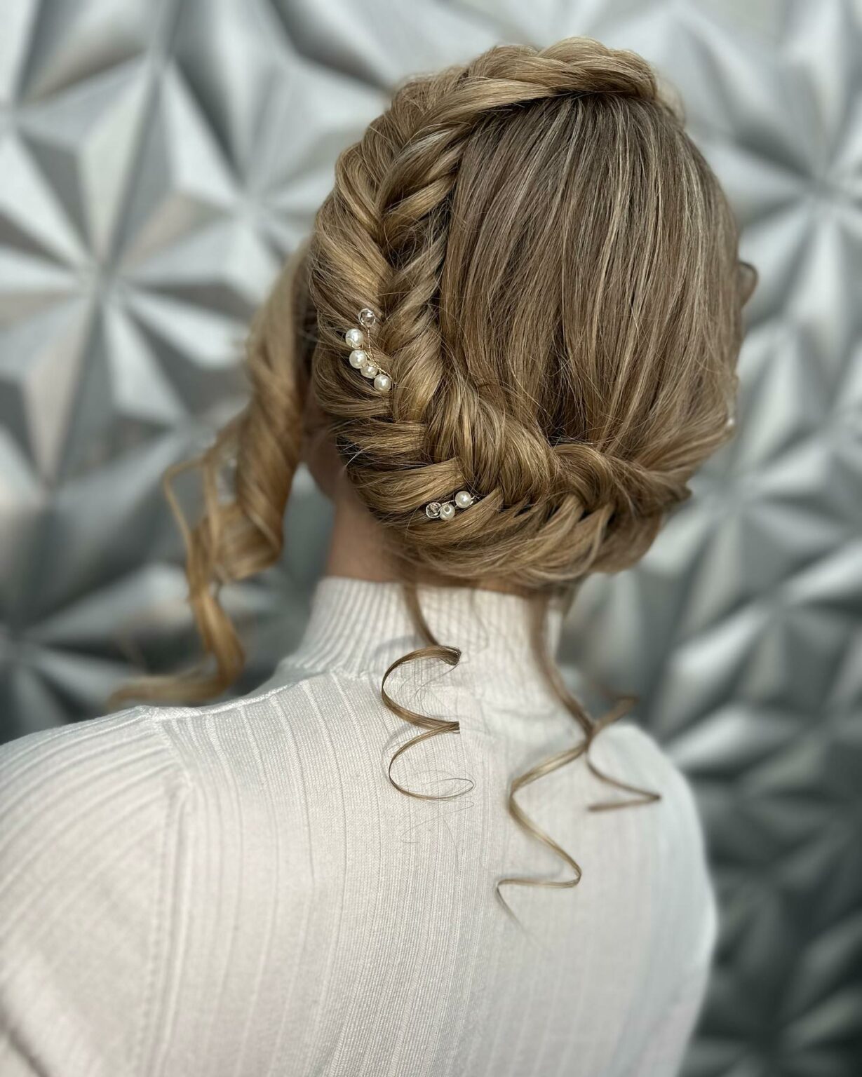 39 Milkmaid Braids Ideas You'll Love | BeautyWayMag